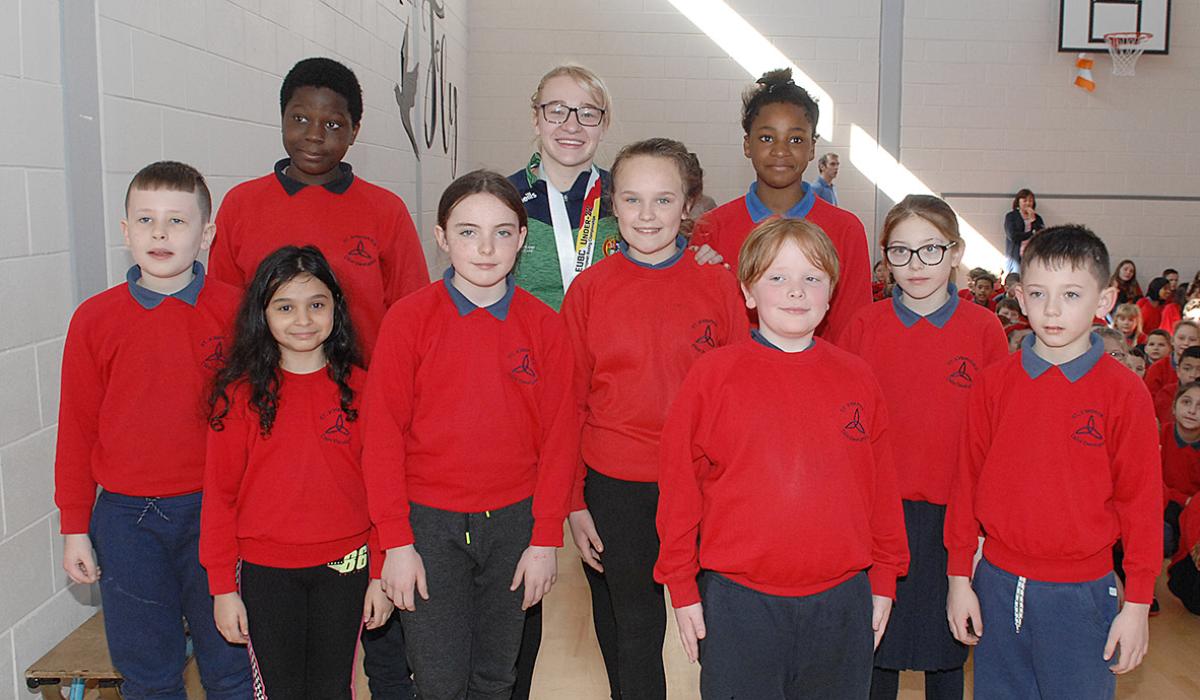 Dundalk boxing hero Amy Broadhurst pays visit to old school - Louth Live