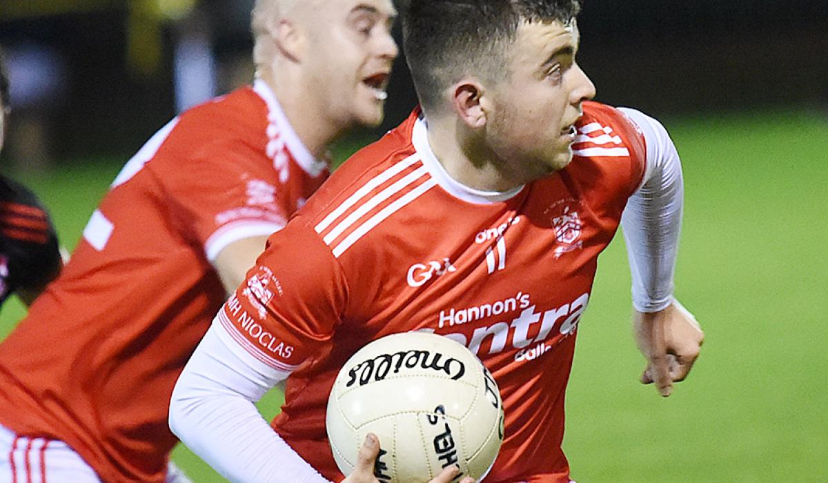 Division 3B Roundup: Nicks win goalfest to put the pressure on leaders ...