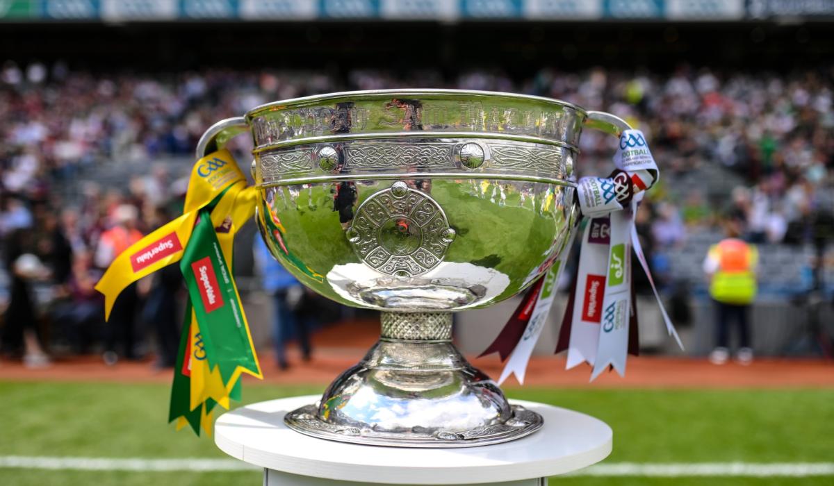 Inside Track: Referee Deignan had his clubmates to contend with in 1950 ...