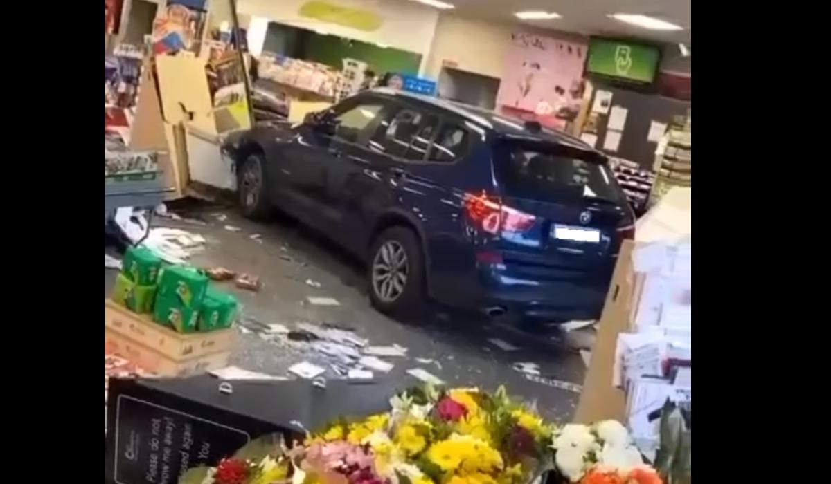 Irish shoppers in shock as car smashes through store front - Louth Live