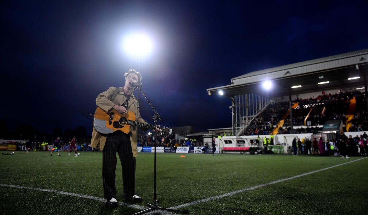 Dundalk singer-songwriter David Keenan is returning to his hometown for a solo show - Louth Live