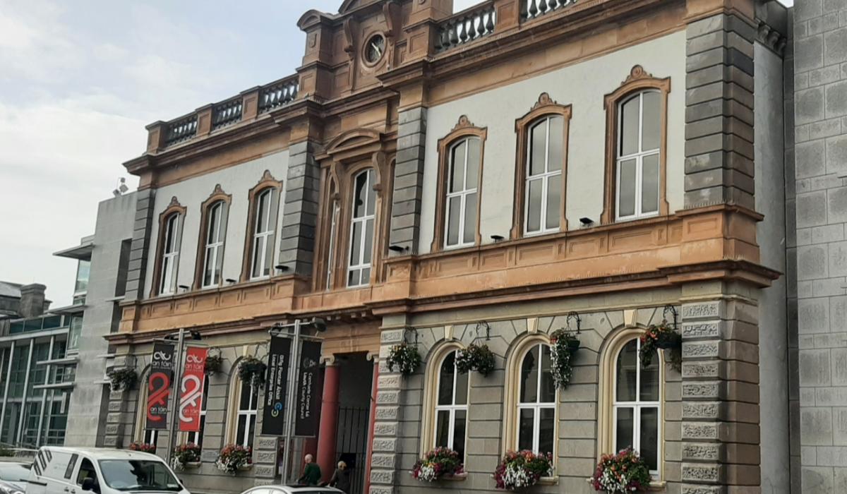 Dundalk cllrs informed about buildings being investigated under ...