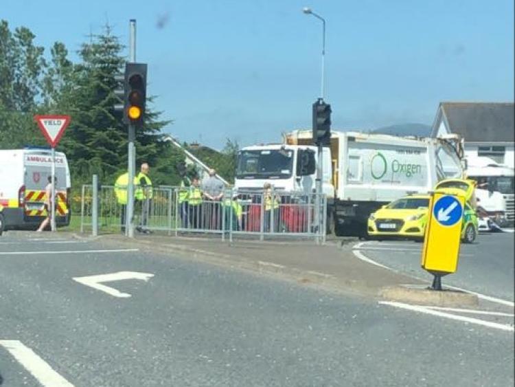 Crash on roundabout in Dundalk this afternoon - Dundalk Democrat