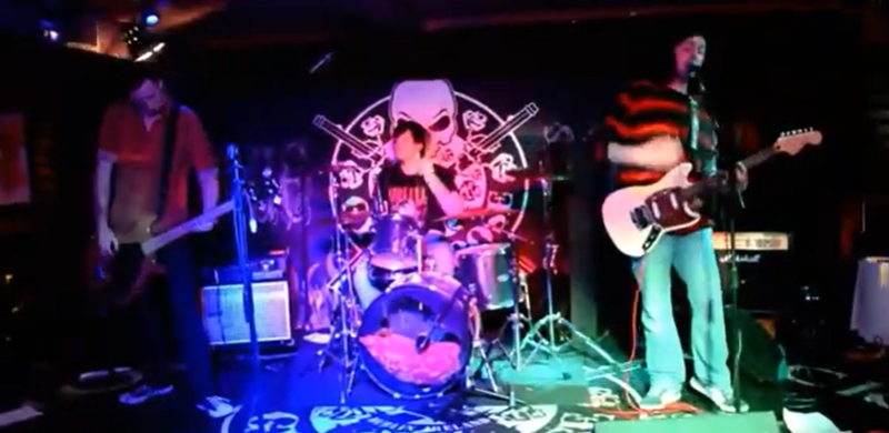 Nirvana tribute band Lounge Act take to the stage in Toale's tonight ...