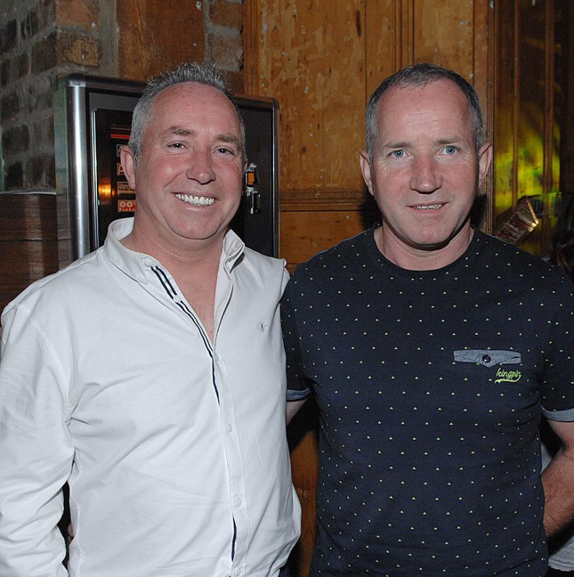 PHOTOS: Denis Molloy from Blackrock celebrates 50th in Courtney's Bar ...