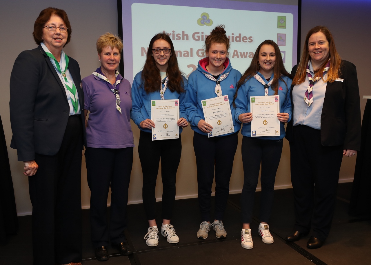 Louth girls receive highest Girl Guide Award - Louth Live