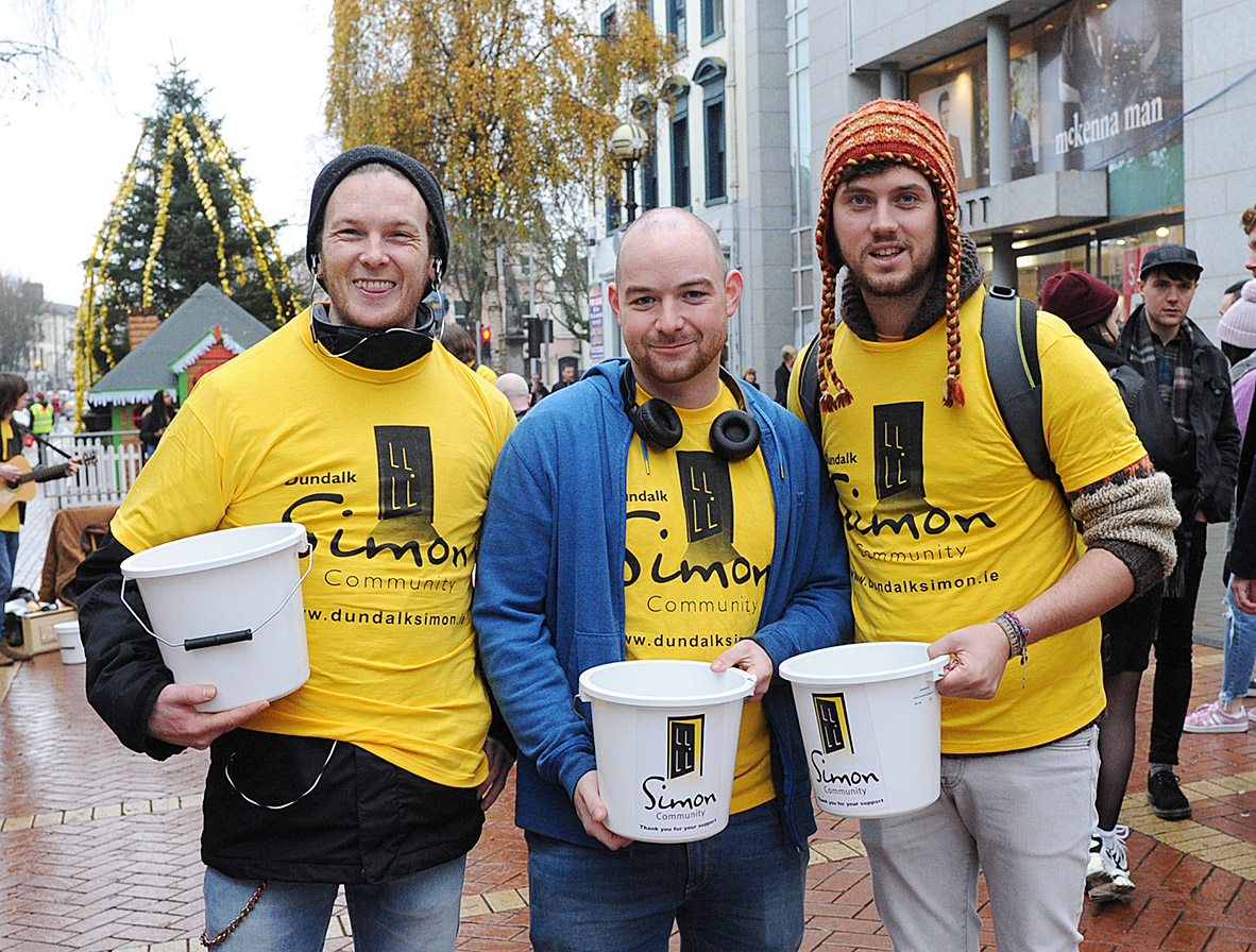 Christmas buskathon organisers raise €2,200 for Dundalk Simon and say ...