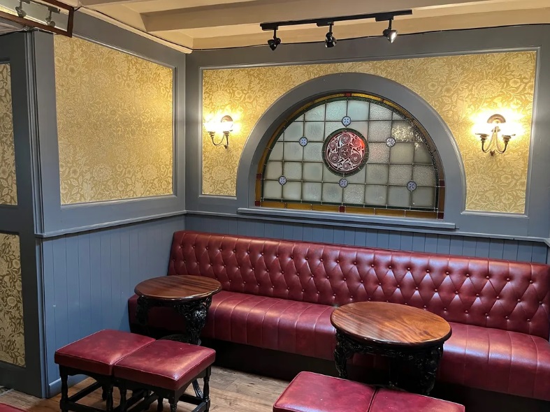 PHOTOS: Landmark Castlebellingham pub goes on market - Page 2 of 8 ...