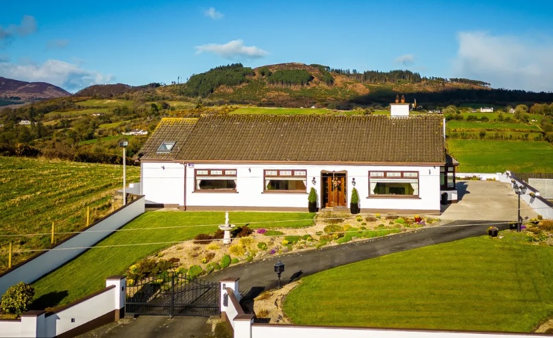 PHOTOS: Kilcurry home with stunning views of north Louth countryside ...