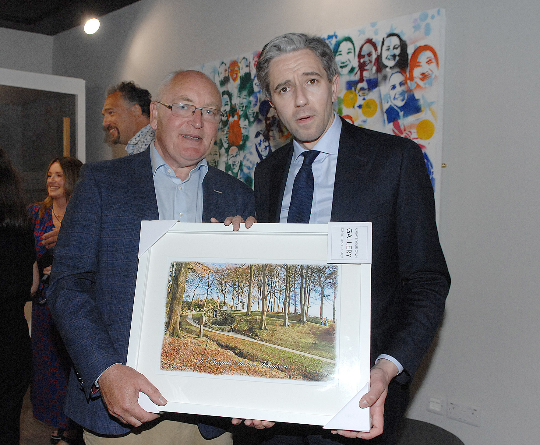 PHOTOS: An Taoiseach Simon Harris visits Dundalk - Page 7 of 10 - Louth ...