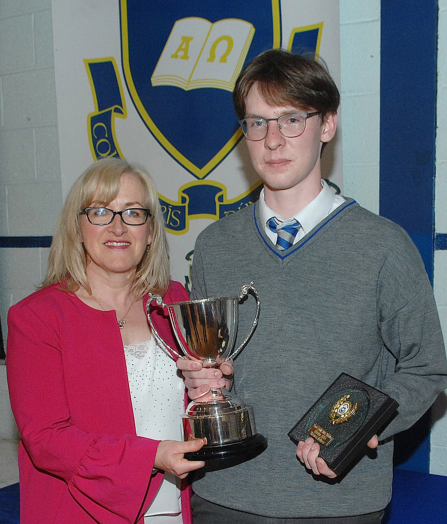 PHOTOS: Colaiste Rís in Dundalk holds its Student Awards Night - Page 4 ...