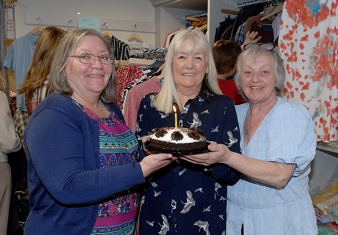 Cara Cancer Support Centre shop in Dundalk celebrates first anniversary ...
